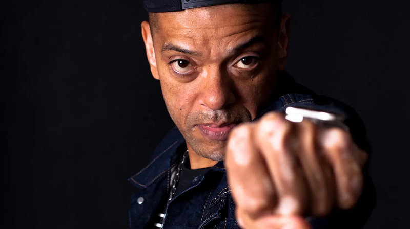 A liberdade criativa de KL JAY - Revista Cult